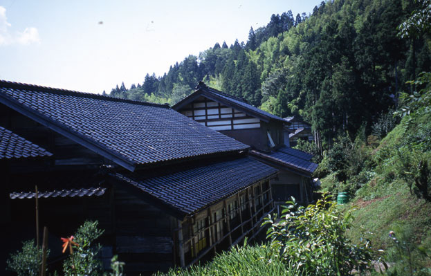 Village storehouses - [w/] Wajima | openEQUELLA