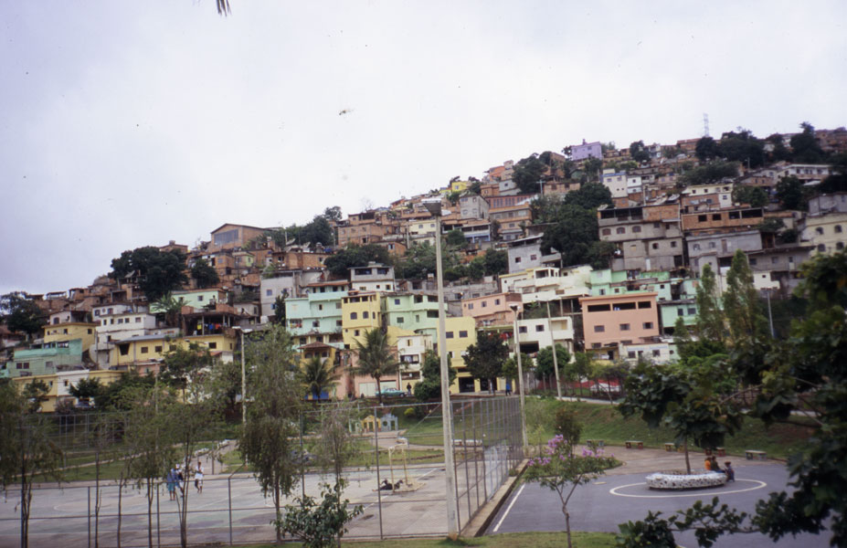 Belo Horizonte. Favela. Coloured houses | openEQUELLA
